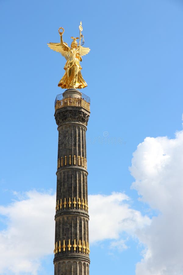 Monumento di Berlino fotografia stock. Immagine di architettura - 57627784