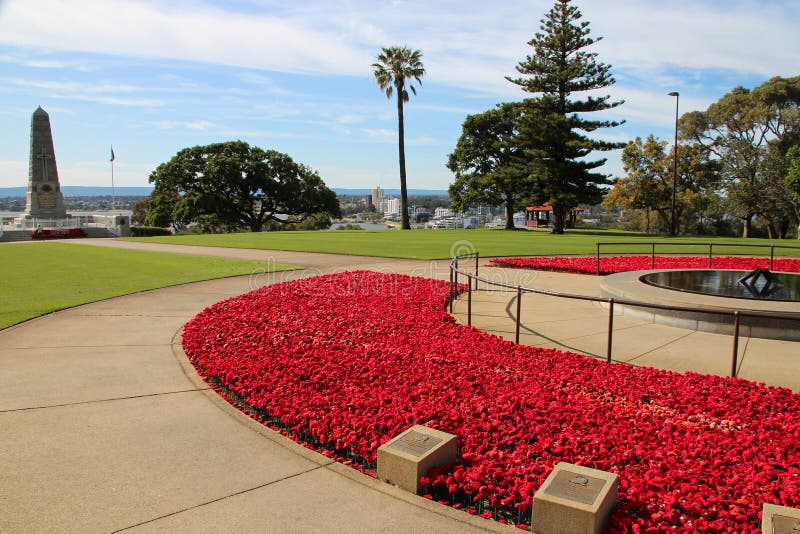 Monumentos De Guerra En El Parque De Reyes En Perth Australia Imagen ...