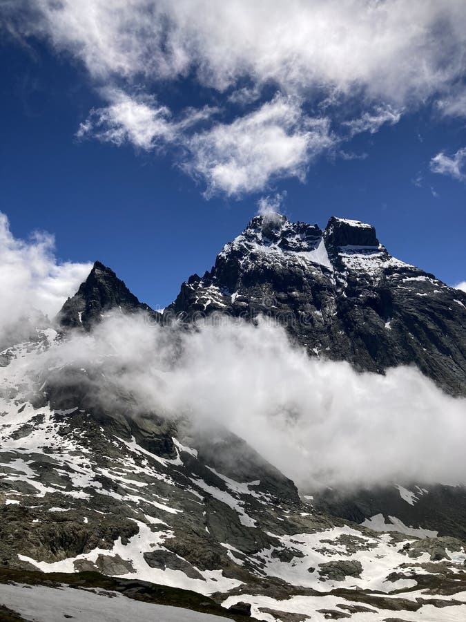 Monviso west face stock photo. Image of nebbia, monvioso - 344915232