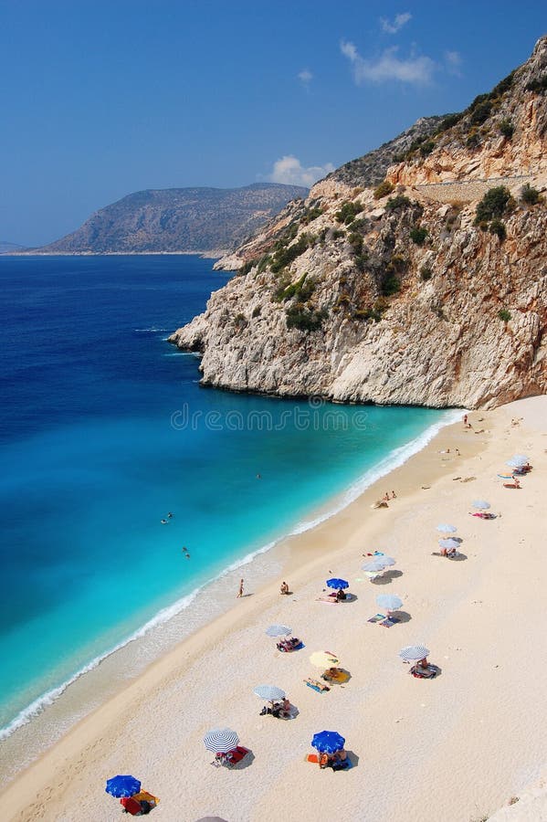 Mooi strand in Turkije stock afbeelding. Image of kust - 16408067