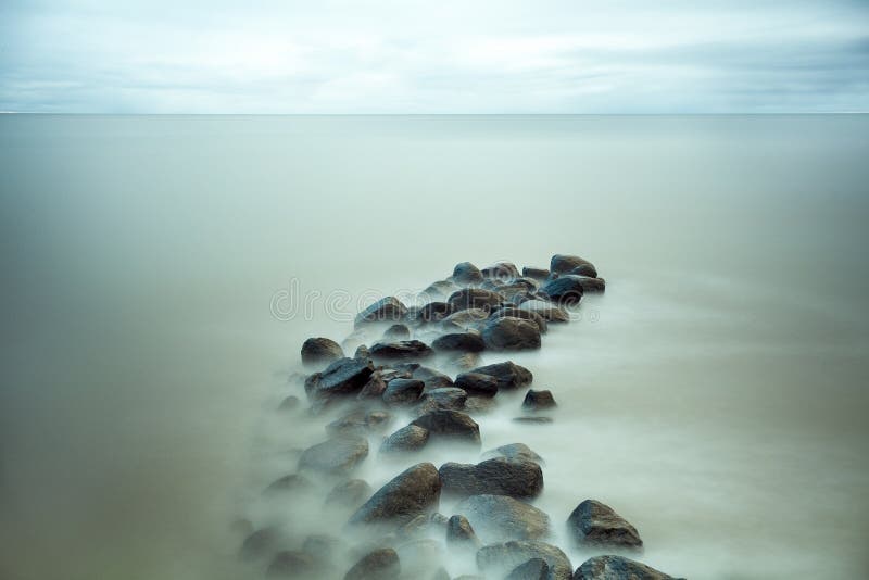 Mooie Rotsen In Het Overzees Stock Foto - Afbeelding bestaande uit ...