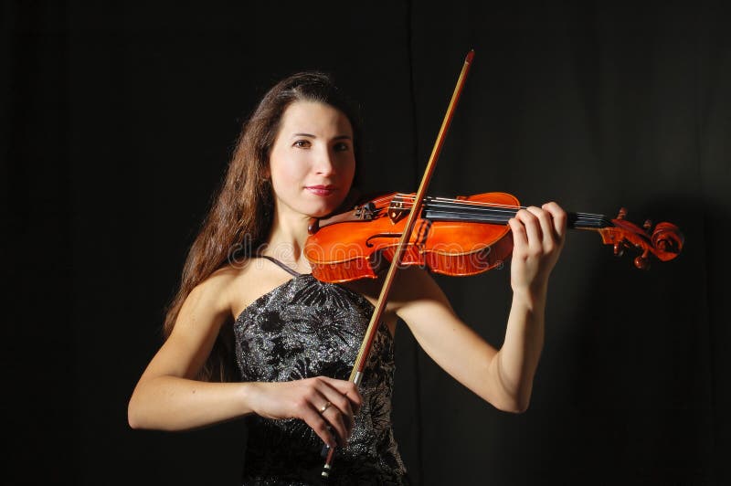 Mooie violist stock afbeelding. Image of stijl, klassiek - 8219677