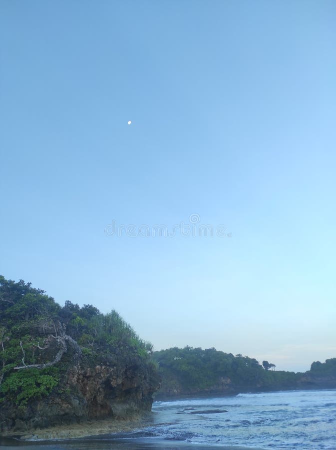 The Moon that Appears in the Afternoon Stock Photo - Image of appears ...