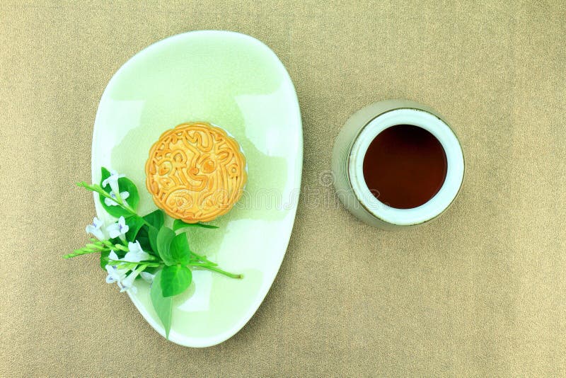 Moon Cake, Chinese Dessert Present in Modern Fusion Style. Stock Image ...