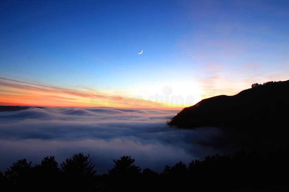 Moon and fog after sunset stock image. Image of relax - 8600905