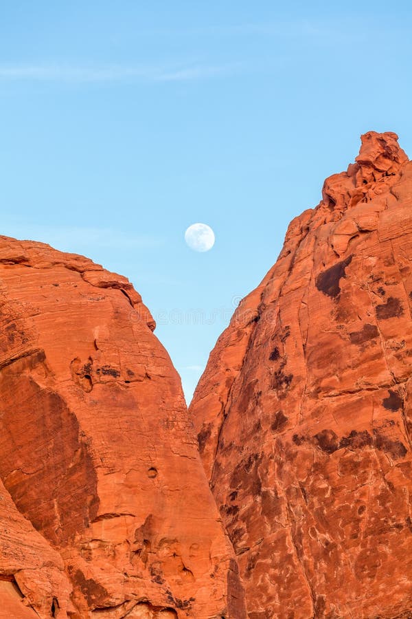 Moon Over Valley of Fire stock image. Image of rugged - 104142023