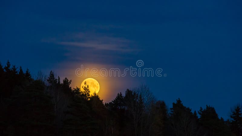 Moon rise stock image. Image of black, swenelius, moon - 61671725