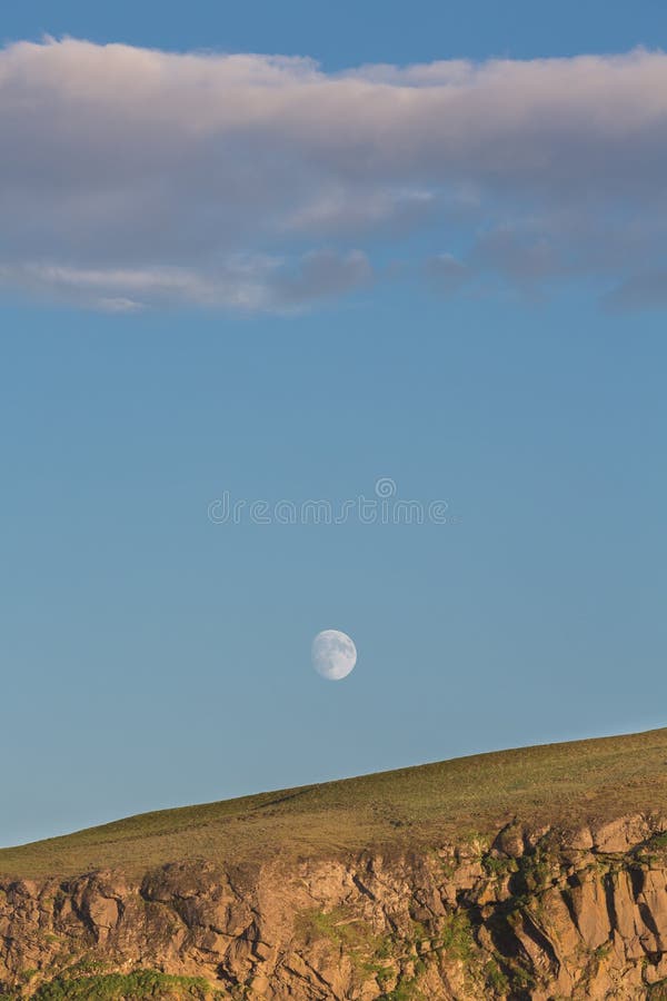 Moon rise stock photo. Image of blue, cloud, mass, emerge - 36151558
