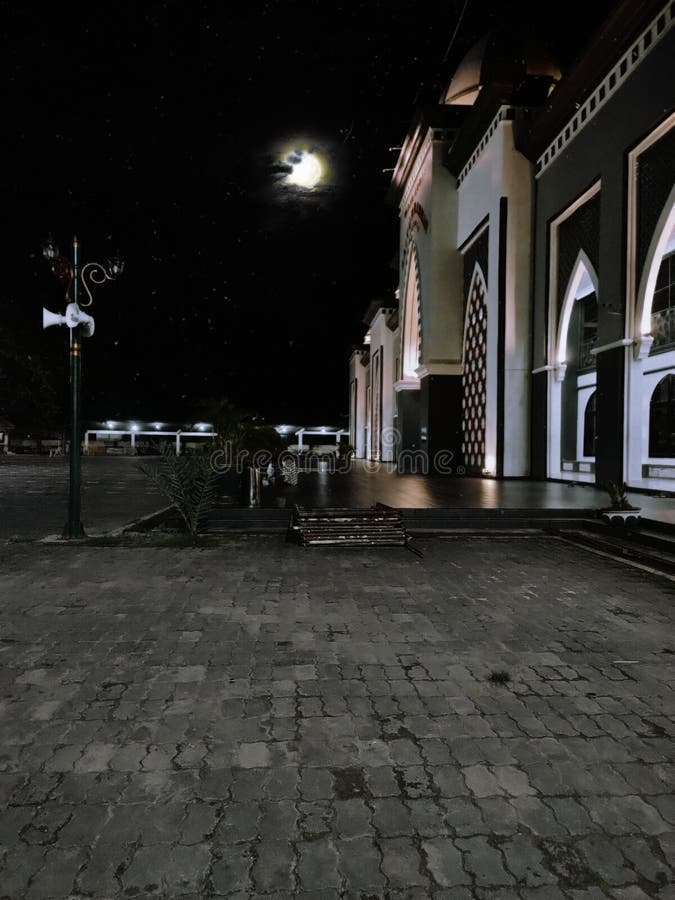 Moonlight, Background Mosque in Night Stock Image - Image of moon ...