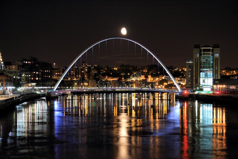 Moonlit Bridge editorial photo. Image of arched, pedestrian - 6149901