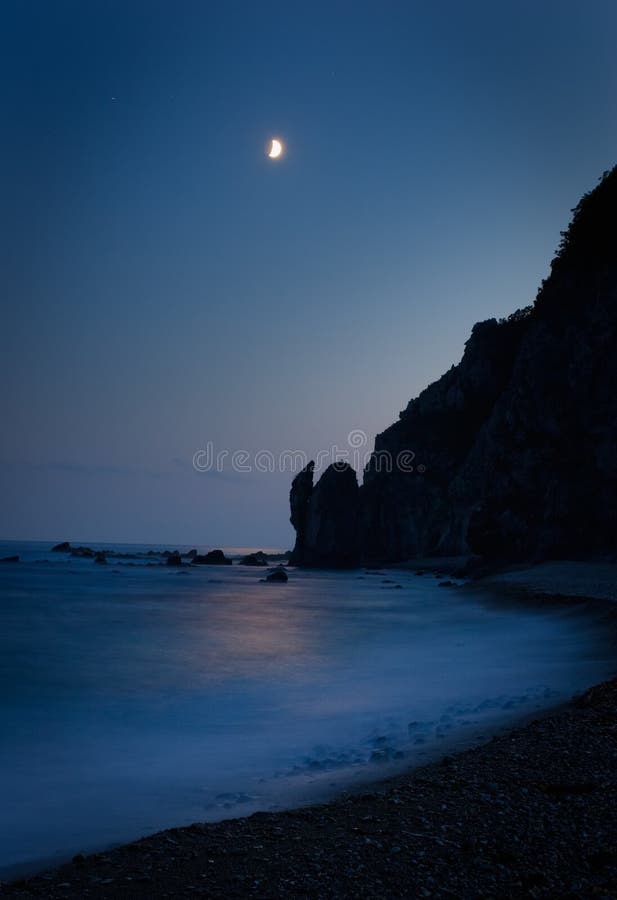 Moonrise stock photo. Image of nature, water, seascape - 7671360