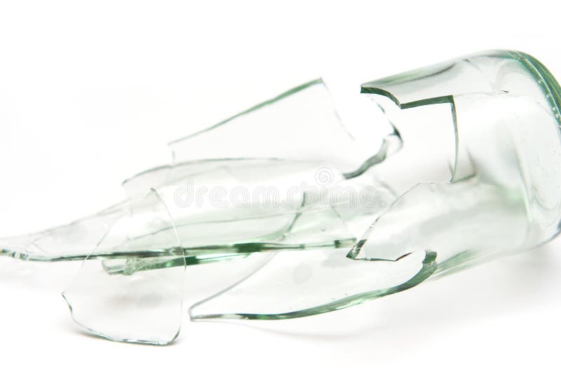 Morceaux De Verre à Bouteilles Cassé Photo stock - Image du déchets ...