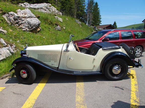 Morgan MG Plus Four editorial photography. Image of history - 20441342