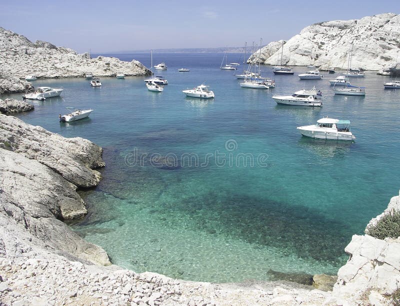 Morgiret rocky inlet stock photo. Image of rocky, beach - 2708732