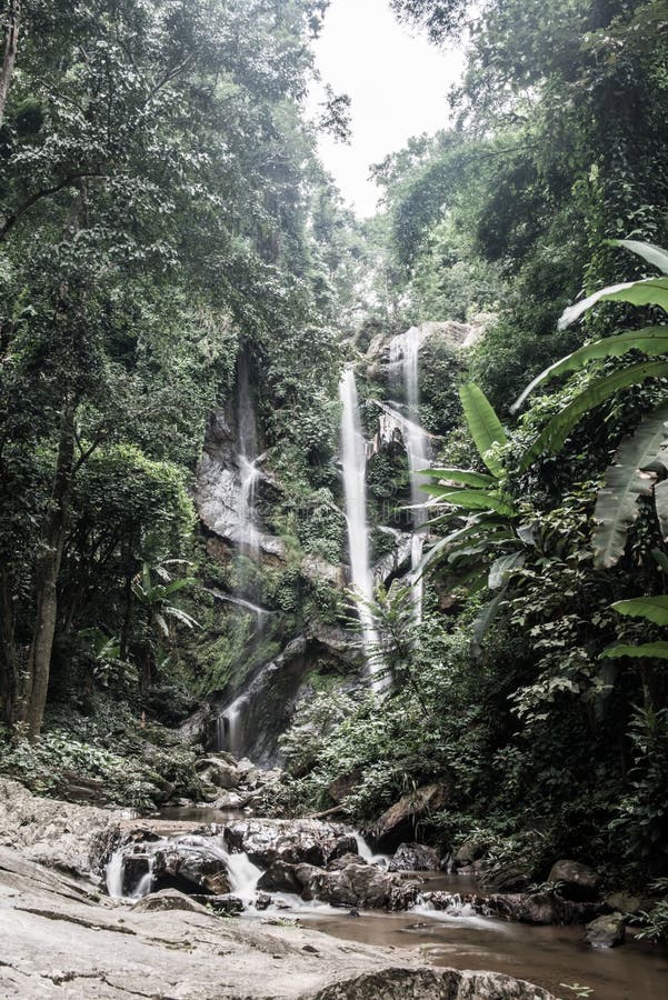 Mork Fa waterfall stock image. Image of outdoor, flow - 98220471
