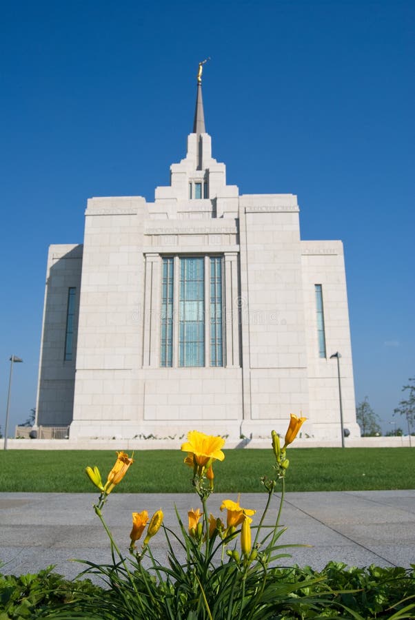 Mormon Kiev Ukrainian Temple Stock Photo - Image of angel, saints: 15455834