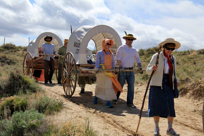 Mormon Pioneer Handcart Trek Editorial Stock Image - Image of histroy ...