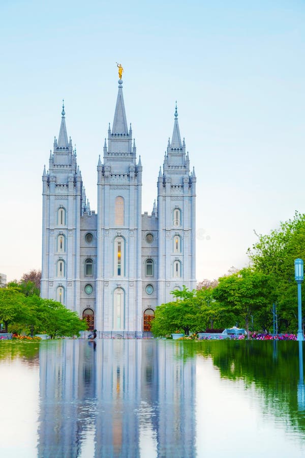 Mormonen-Tempel In Salt Lake City, UT Stockfoto - Bild von religion ...