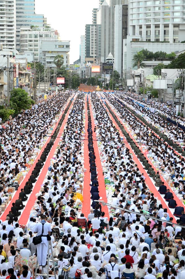 Morning Alms-offering To 12600 Buddhist Monks Editorial Photography ...