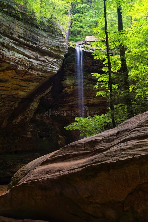 Morning at Ash Cave stock image. Image of nature, ohio - 25895353