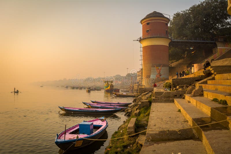 Morning at Assi Ghat, Varanasi Stock Image - Image of river, famous ...