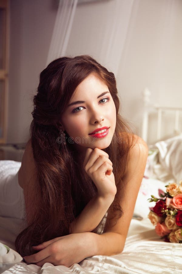 Morning of Beautiful Bride in the Bed Stock Photo - Image of dress ...