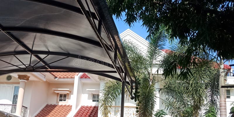 Morning House View :& X29; Stock Photo - Image of villa, plant: 242264440