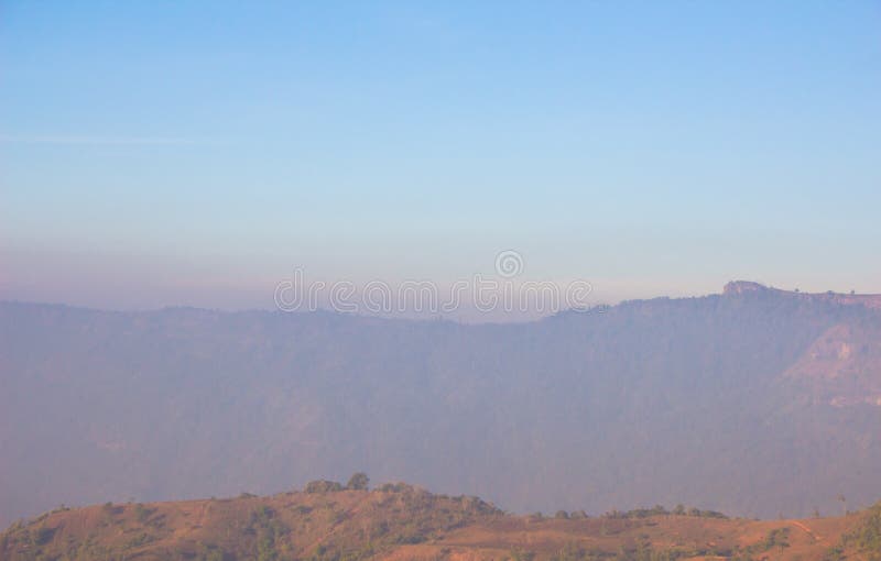 Morning Mist Cover at Mountain Stock Photo - Image of mist, park: 36742790