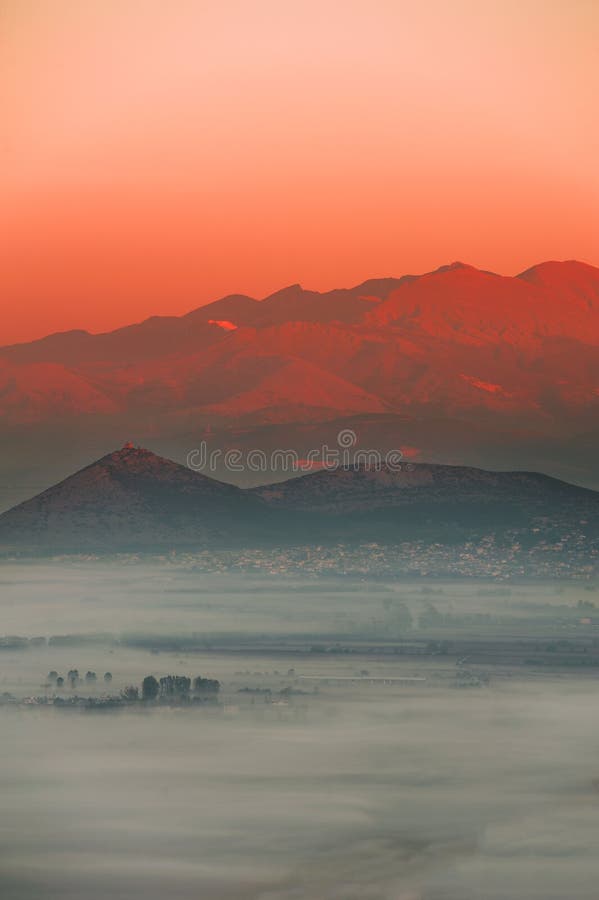 Morning mist in the valley stock photo. Image of layer - 35186872