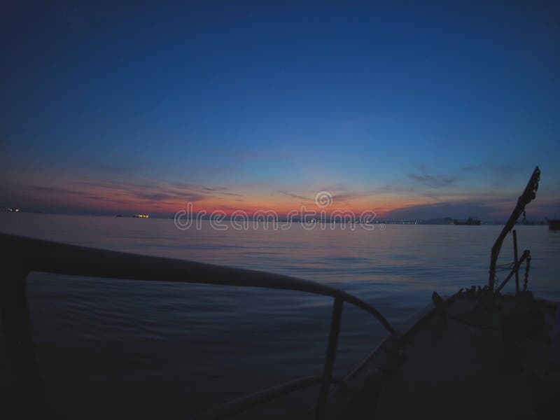 Morning Sky Viewed from Ship Stock Image - Image of ocean, dawn: 250430875