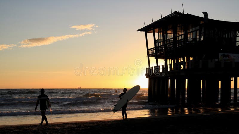 Morning surf editorial photography. Image of pier, morning - 117149977