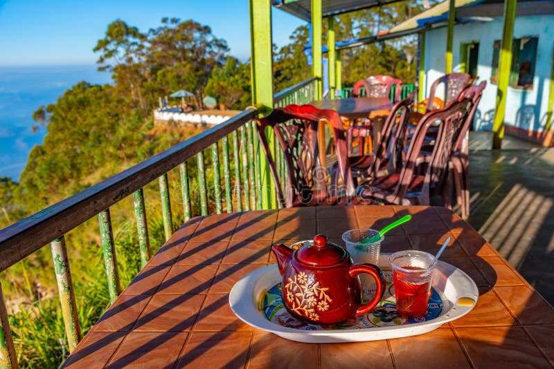 Morning Tea at Lipton S Seat Viewpoint Stock Image - Image of aerial ...