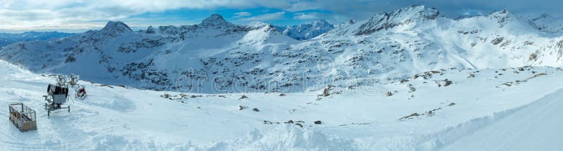 Morning Winter Ski Resort Molltaler Gletscher (Austria). Stock ... Morning Winter Ski Resort Molltaler Gletscher (Austria). Stock ...