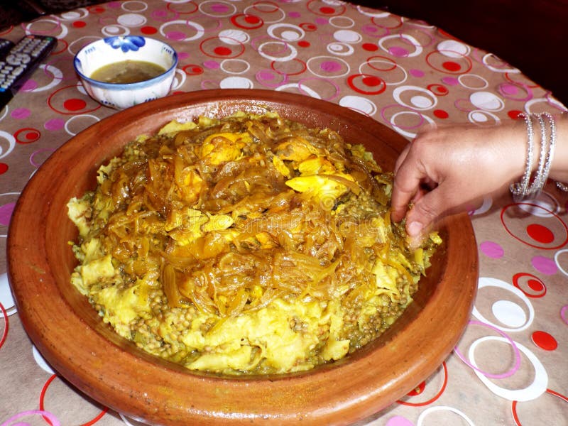 Moroccan Dish: Rfissa stock image. Image of north, cooked - 90126783