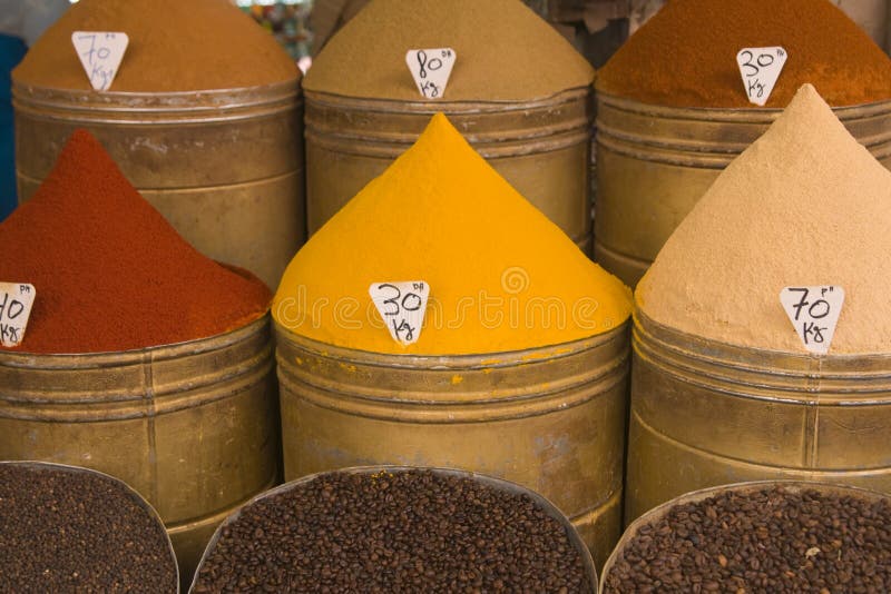 Moroccan Spice Shop stock image. Image of pile, dried - 15086811