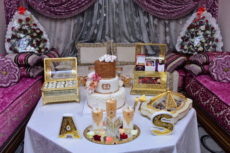 Moroccan Buffet, Traditional Moroccan Food, Tagine, Chebakia, and ...