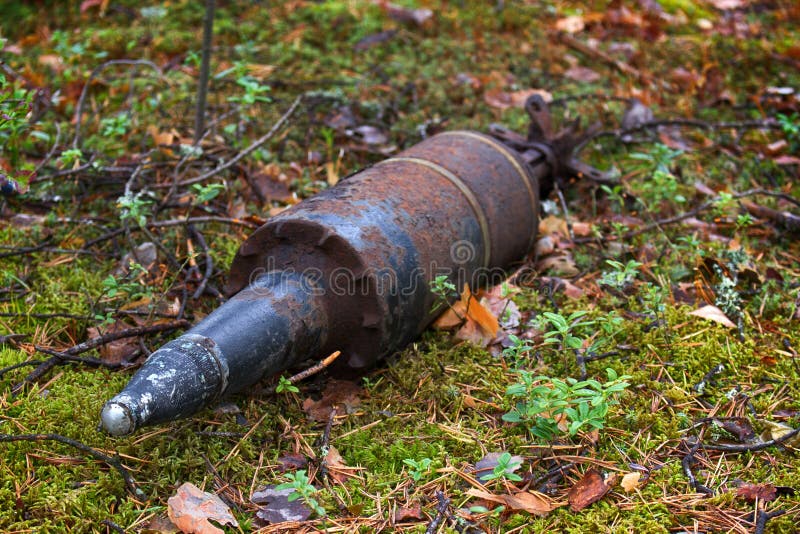 Unexploded mortar round stock photo. Image of vietnam - 19000828