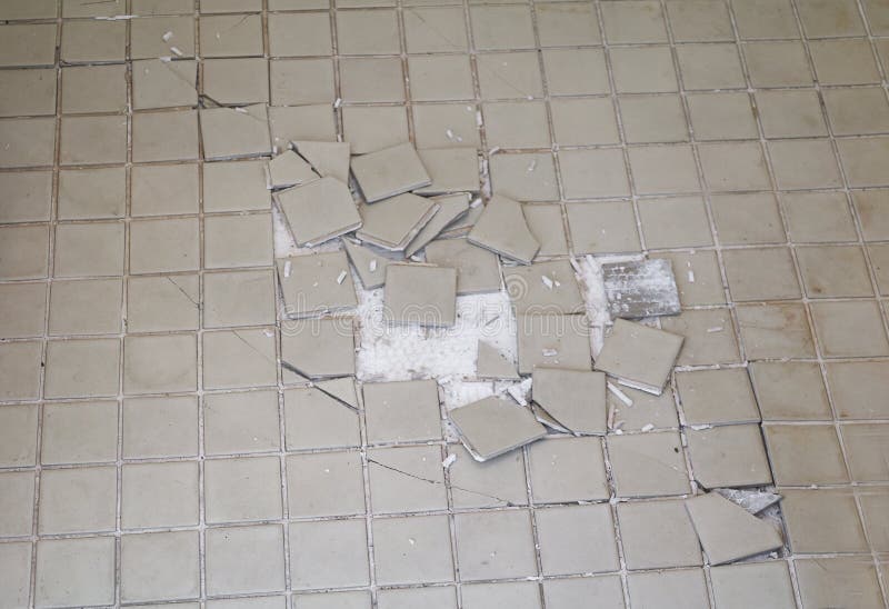 Cracked mosaic tile stock image. Image of color, structure - 4571647