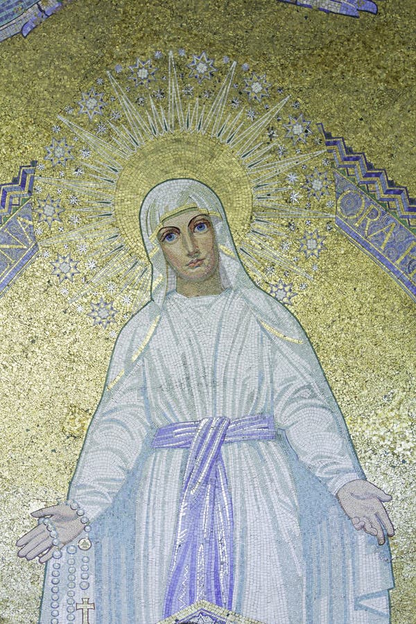 Mosaico de la Virgen Maria foto de archivo. Imagen de manos - 43274080