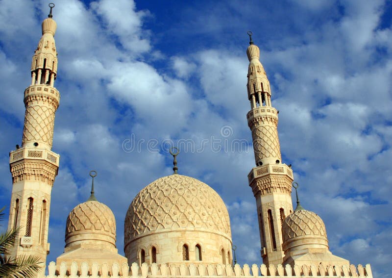 L'esterno Della Moschea Di Touba, Centro Della Sepoltura Di Cheikh ...