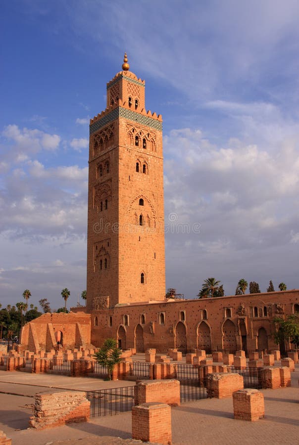 Moschea Del Marocco Koutoubia Fotografia Stock - Immagine di nord ...