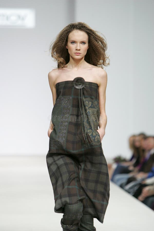 Moscow Fashion Week editorial photo. Image of festival - 8733366