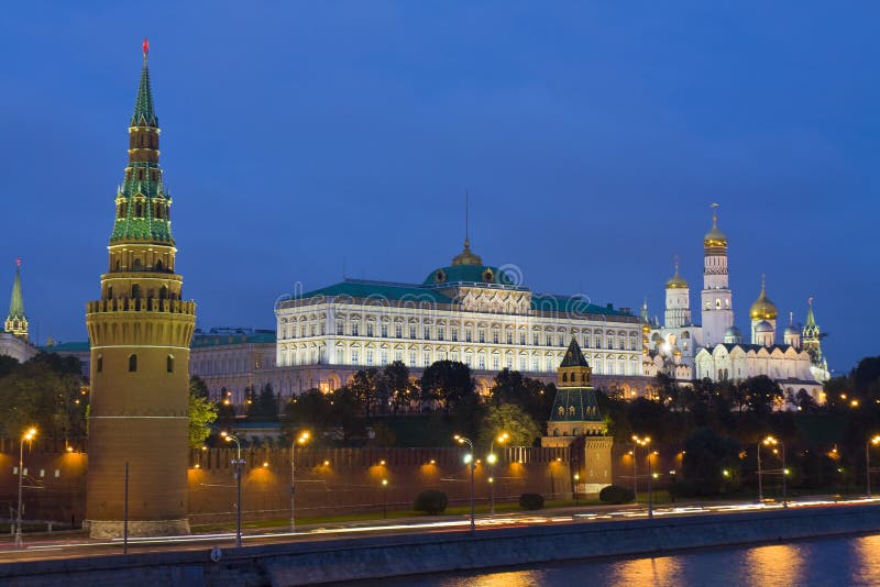 Moscow, Kremlin at night stock image. Image of fortress - 34060109