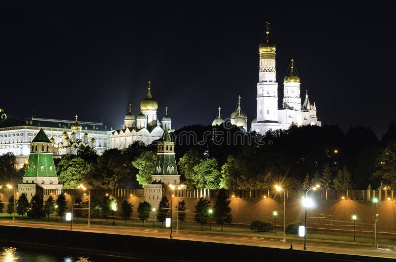 Moscow Kremlin night scene stock photo. Image of center - 26713676