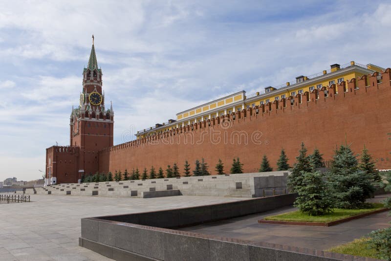Moscow, Kremlin wall stock photo. Image of travel, city - 12958648