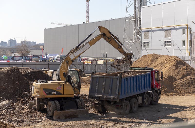 MOSCOW - MAY 11, 2018: Heavy Mining Excavator Loads Rock Ore into on ...
