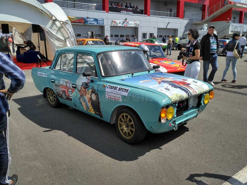 Moscow raceway summer editorial photography. Image of race - 80844317