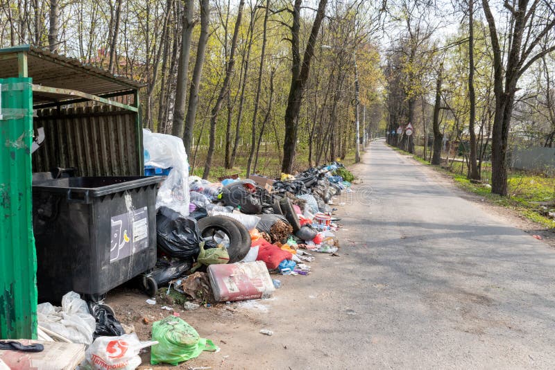 Garbage dump on the road stock image. Image of pile, broke - 24917693