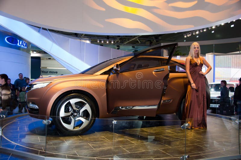 MOSCOW-SEPTEMBER 8:International Motor Show Editorial Photography ...