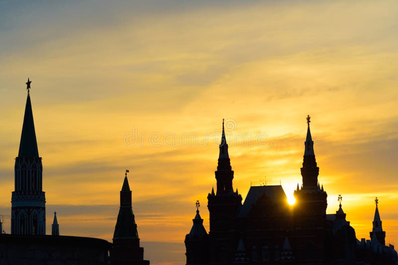 Moscow Sunset on the Background of the Kremlin Stock Image - Image of ... Moscow Sunset on the Background of the Kremlin Stock Image - Image of ...